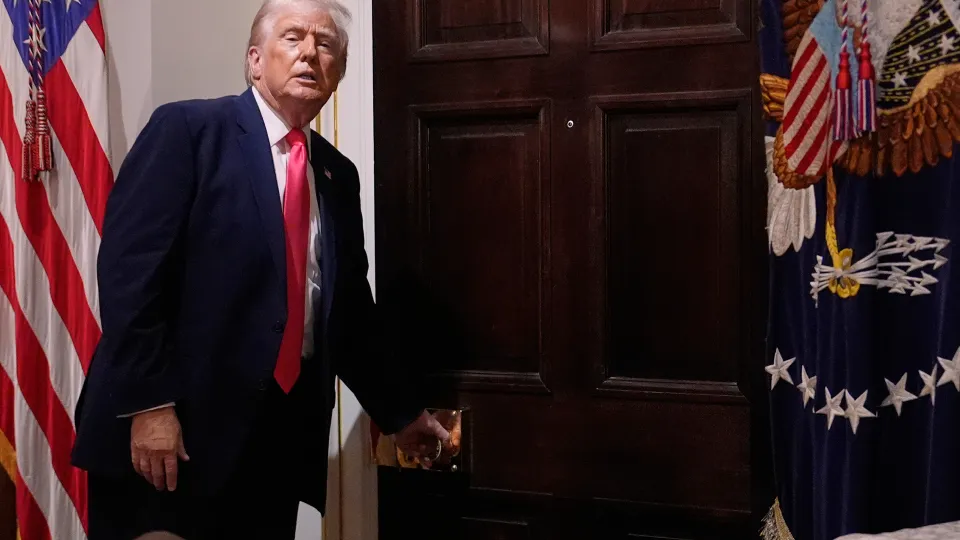 US Immigration Application Paused for 20 Additional Countries